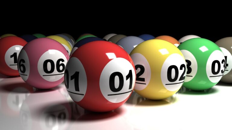 Using Math to Win Lottery: Proven Odds & Insights